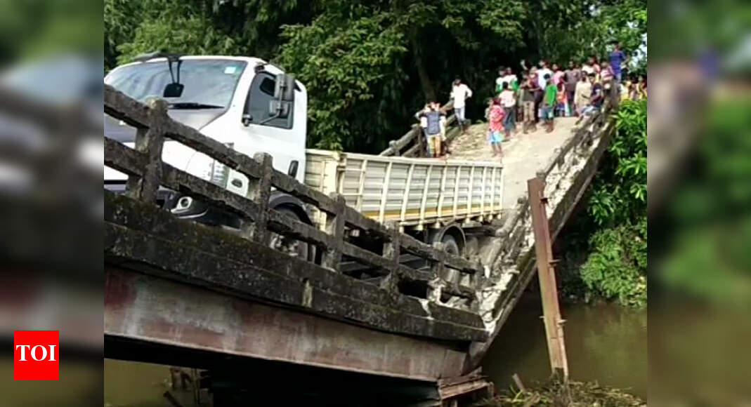 Siliguri Bridge Collapse: Another bridge collapses in West Bengal; one ...