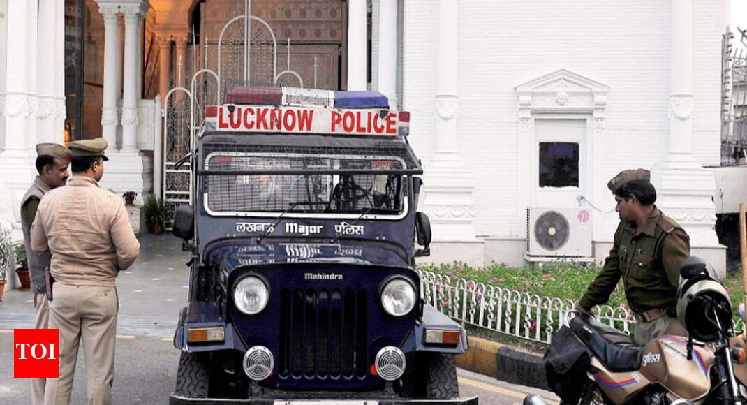 Iconic blue UP Police jeep on its way out | Meerut News - Times of India