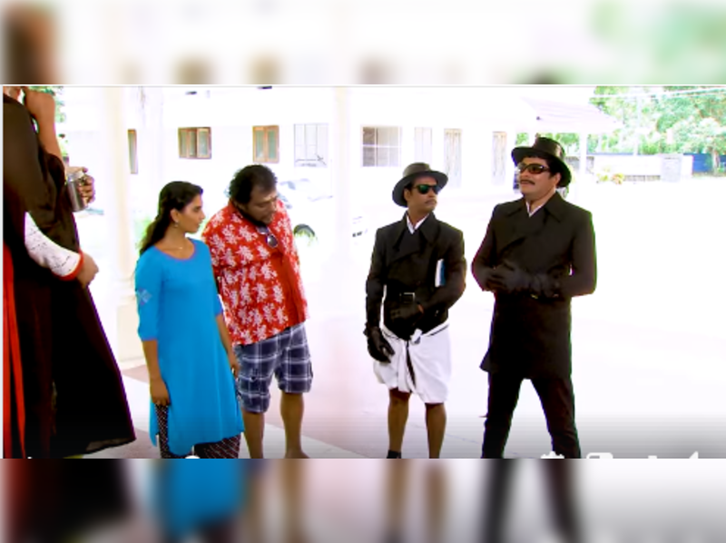 Thatteem Mutteem: Thatteem Mutteem: Meet CID Arjunan and CID ...