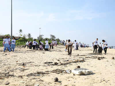 Coast Guard takes lead to ensure clean beaches on International Coastal ...