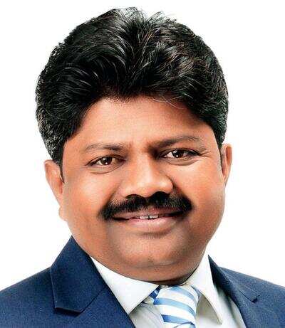 Insuring people’s lives, agents of change in their own fortunes | Pune ...