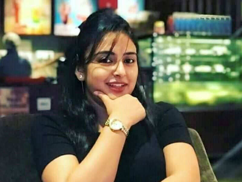 TV actress Tania Kar turns a year older - Times of India