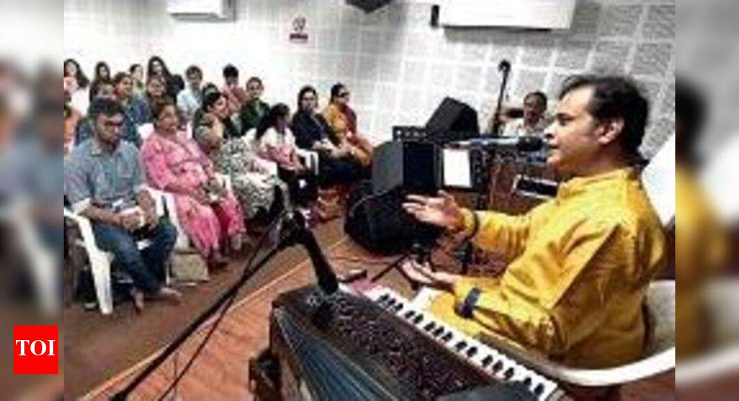 Helping singers strike the right note | Ahmedabad News - Times of India