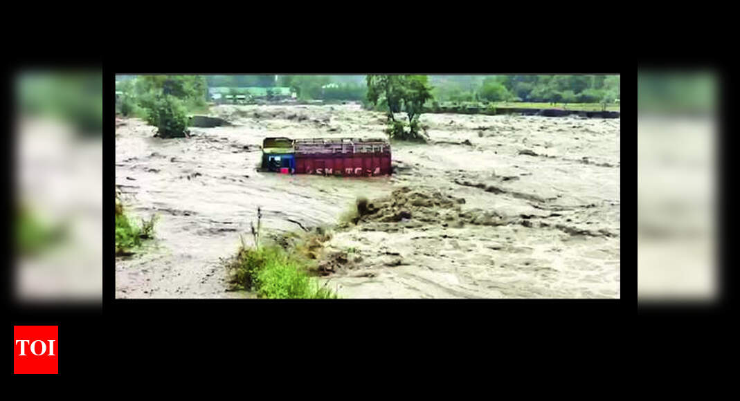 Himachal news: Heavy rains lash Himachal Pradesh, Beas floods highway | Shimla News - Times of India