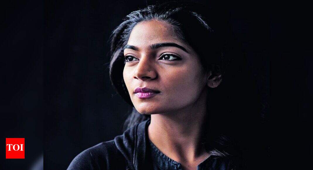 Model-actress Nithya Shri bags Vrithra | Kannada Movie News - Times of ...