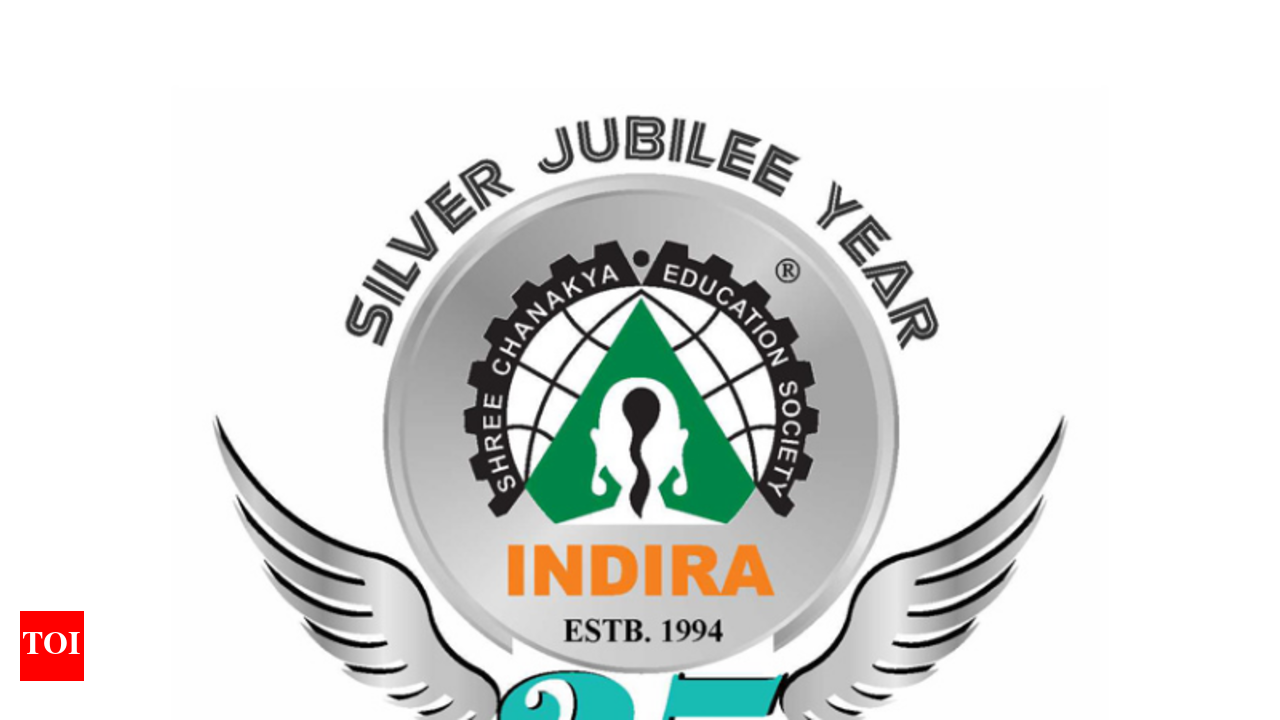 Indira College Logo