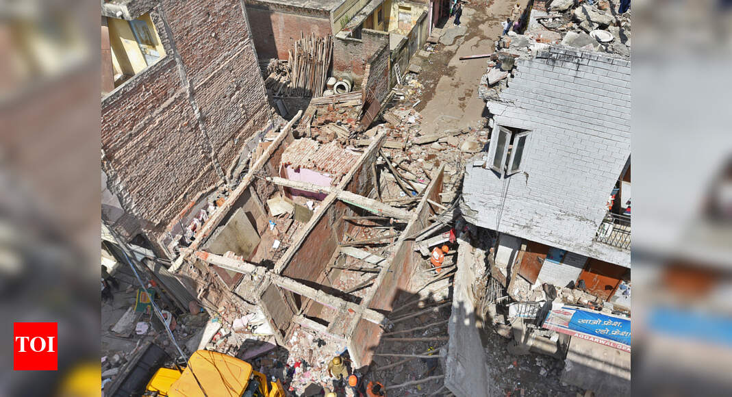 Delhi building collapse: Their lives wrecked, survivors are left to ...