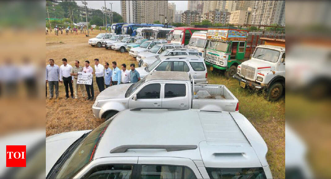 2 RTO inspectors, agent arrested in multi-crore racket | Thane News ...