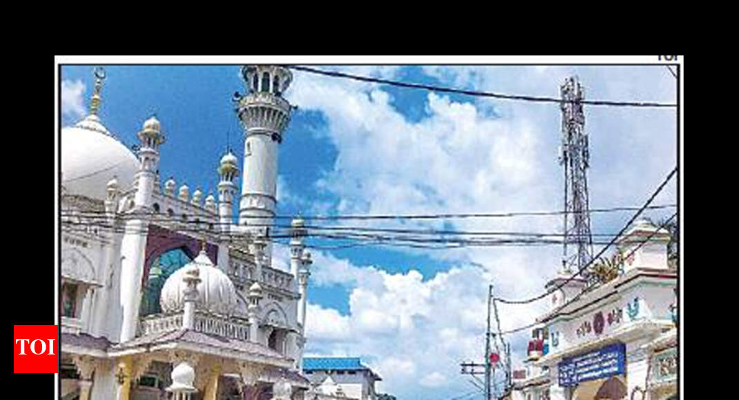 Vavar mosque open to women pilgrims of all ages | Kochi News - Times of ...