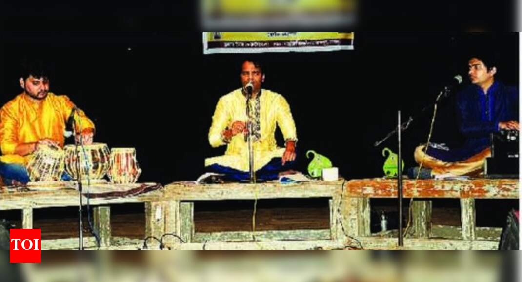 Gazal and one act play was real treat for Nashikites | Events Movie ...
