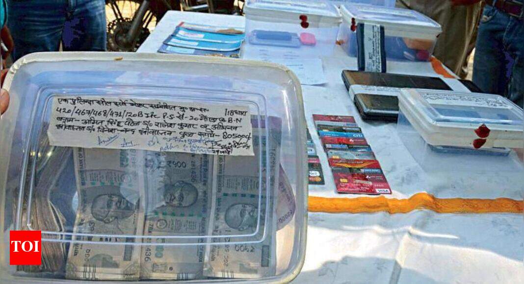 2 engineers sold fake property to 40 people, arrested | Noida News ...