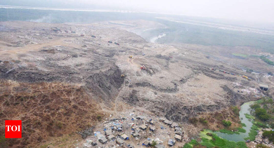 Garbage dumping ground in Mumbai permanently shut | Mumbai News - Times ...