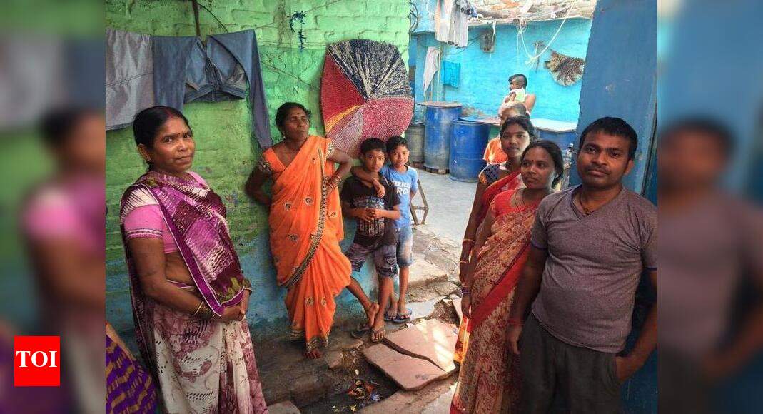 In Noida’s slums, people still prefer the ‘usual’ way | Noida News ...