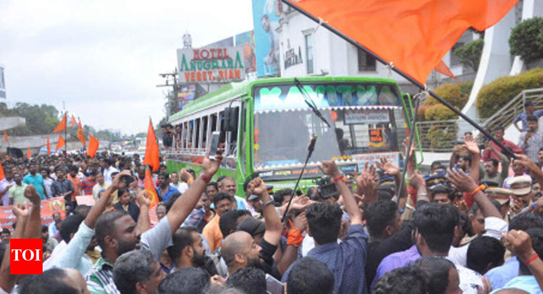 sabarimala temple: Sabarimala verdict sparks protests in Kerala ...