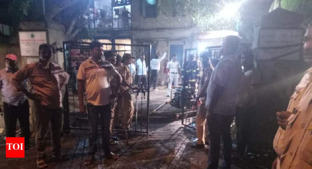 Mumbai well that claimed 3 lives was once known as suicide point ...