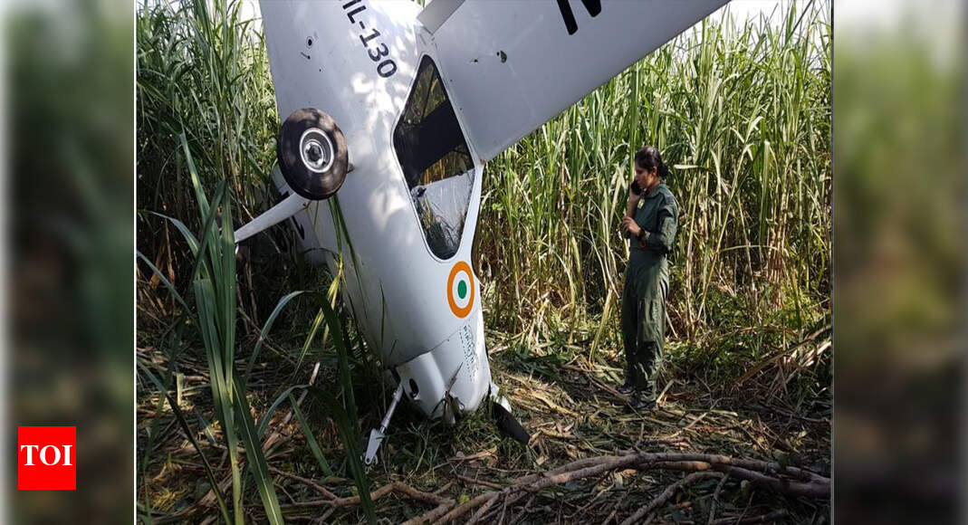 IAF place crash today: IAF's microlight aircraft crashes near Baghpat ...