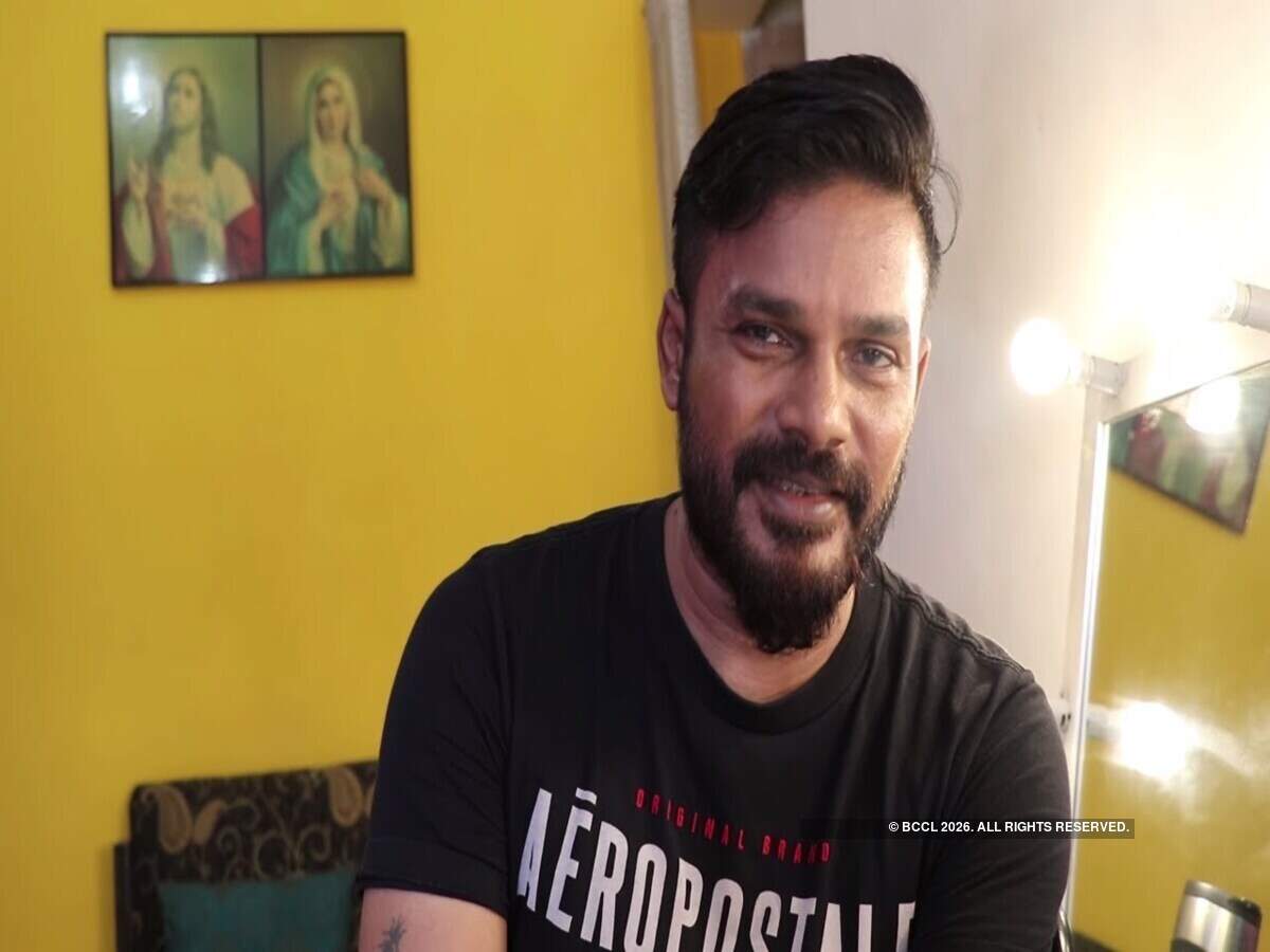 Clint Fernandes wishes Meenakshi Chaudhary all the best