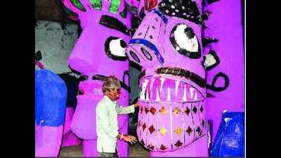 This Muslim family is making Ravana effigies for 3 generations | Agra ...