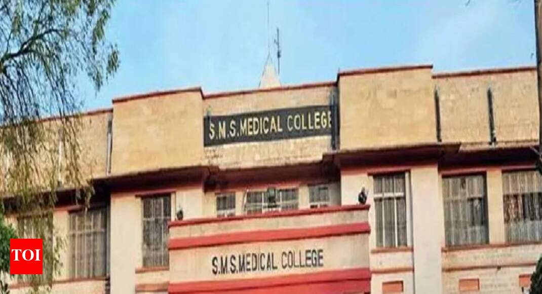 SMS Medical College gets new working principal | Jaipur News - Times of ...