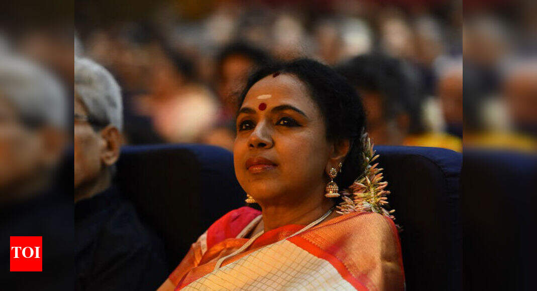 Sudha Ragunathan will appear as herself in Nandini: Khushbu - Times of ...