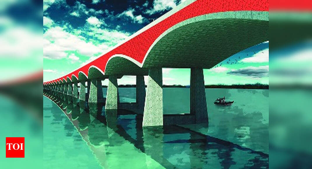 Woman thrown off bridge by husband dies | Bareilly News - Times of India