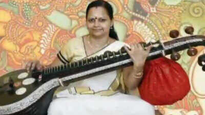 Devi Vasudevan: Letting veena set the tune of her life | Kochi News ...