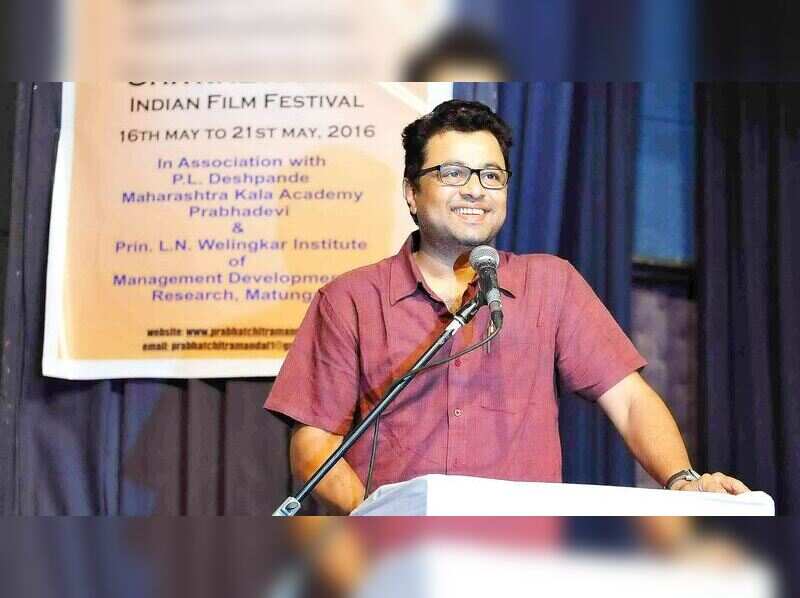 Subodh Bhave makes new artists feel comfortable on sets | Marathi Movie ...