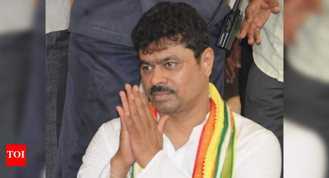 CM Ramesh: I-T conducts searches on Telugu Desam Party Rajya Sabha MP ...