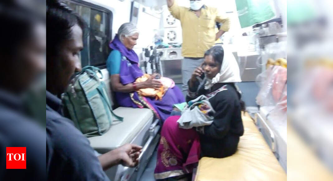 Gives Birth In Train: Woman gives birth to baby girl in train ...