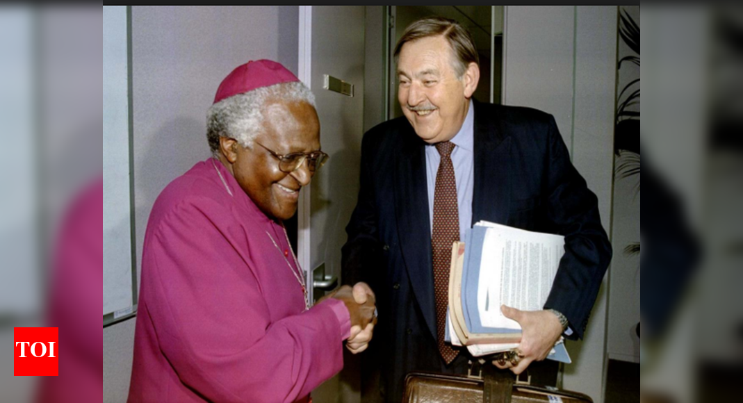 South Africa's apartheid-era foreign minister Pik Botha dies, aged 86 ...