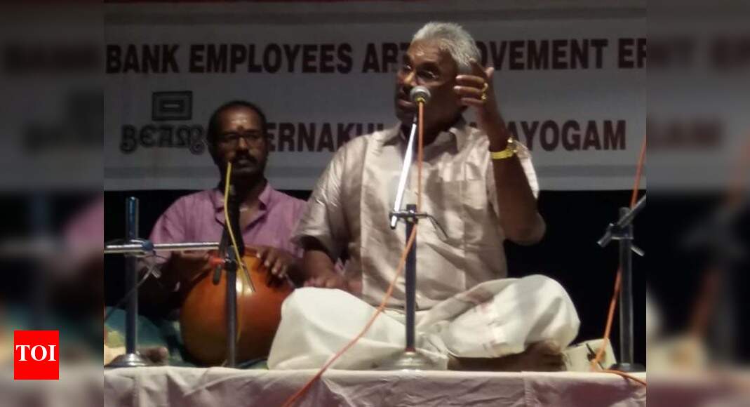 Sadanam Harikumar performs in Kochi | Events Movie News - Times of India