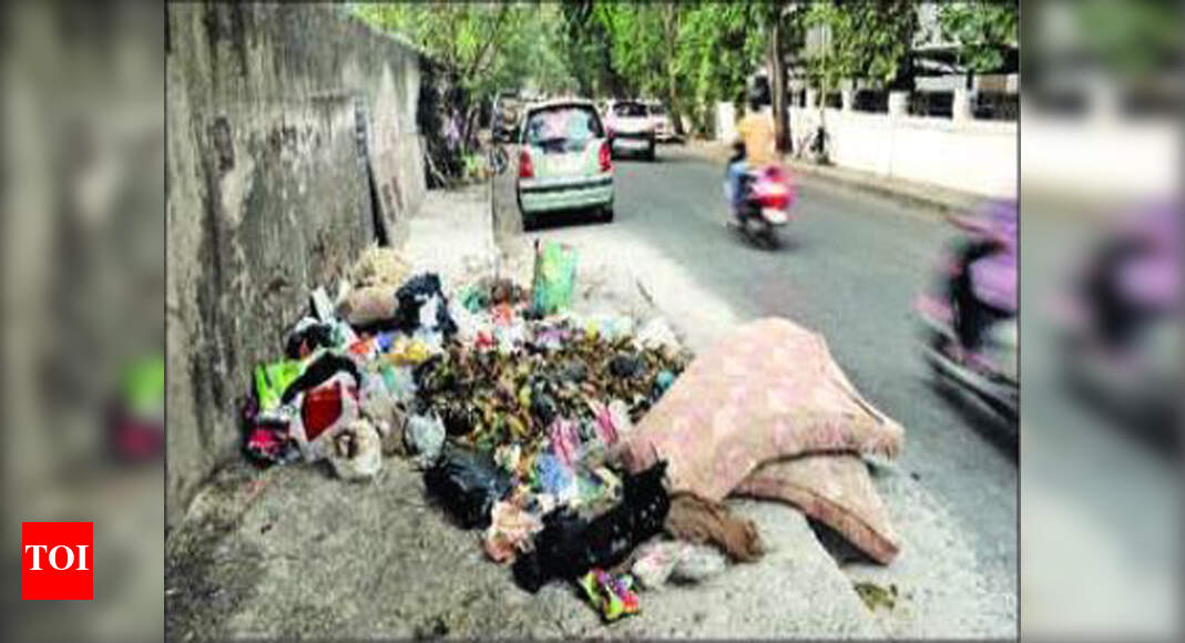 Container bins taken off, garbage strewn on Surat roads | Surat News ...