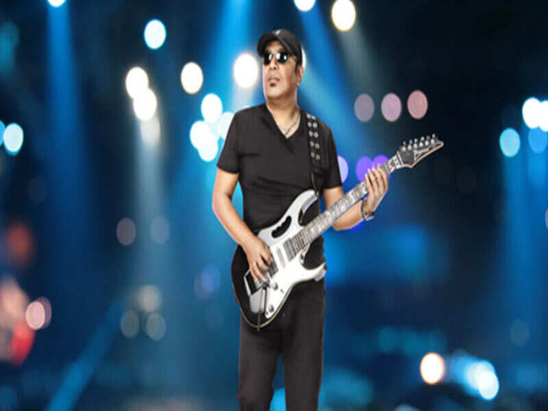 Bangladeshi rock music legend Ayub Bachchu passes away | Bengali Movie ...