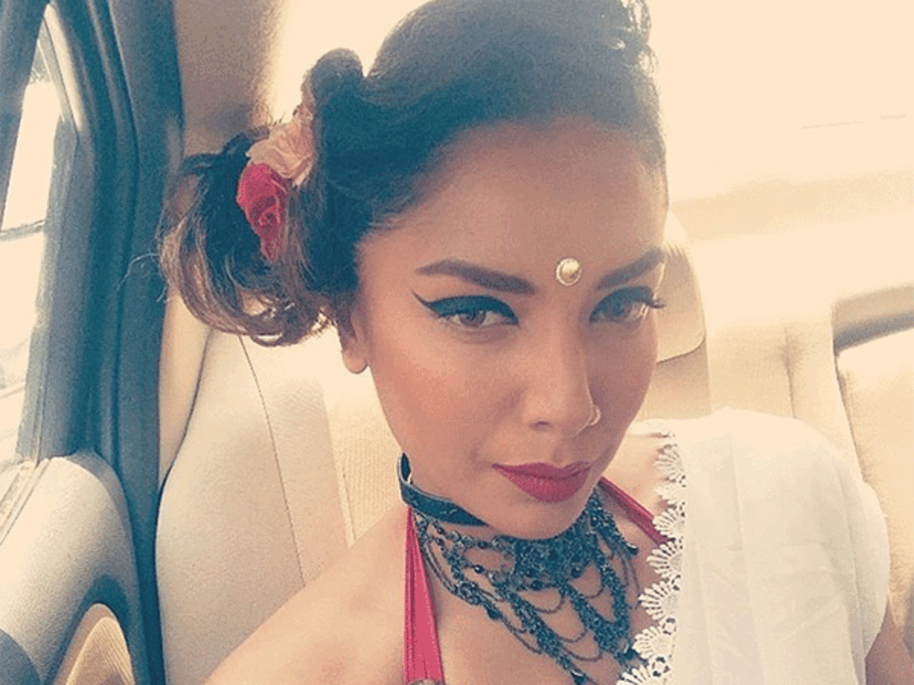 Diandra Soares's Instagram, Twitter & Facebook on IDCrawl