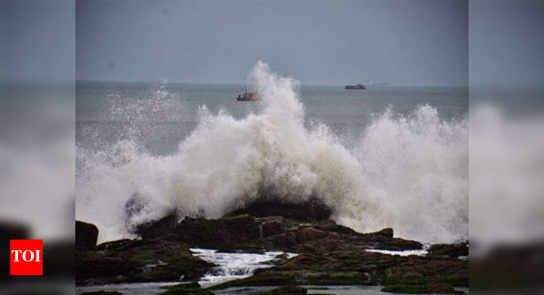 SRC asks collectors to ascertain crop damage in cyclone | Bhubaneswar ...