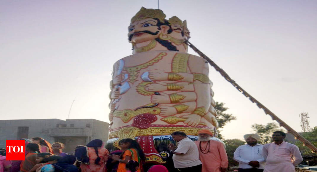 Ludhiana: Ravan worshipped here; Dubey family keeps 143-year-old ...