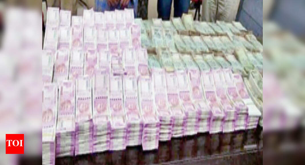 Rs 10 Crore Haul Cash Was Being Shifted From Jam Nagpur News Times