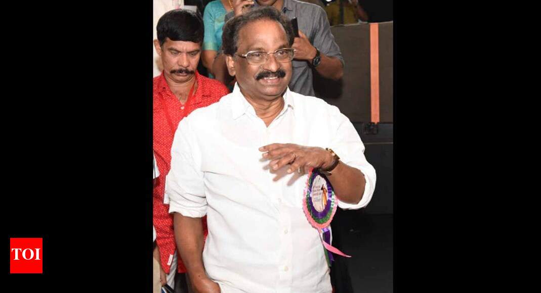 Promulgating ordinance won’t work, says A K Balan | Kochi News - Times ...