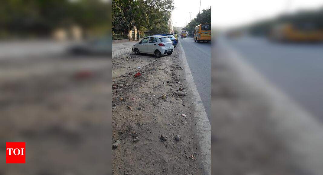 Dig and scoot - Times of India