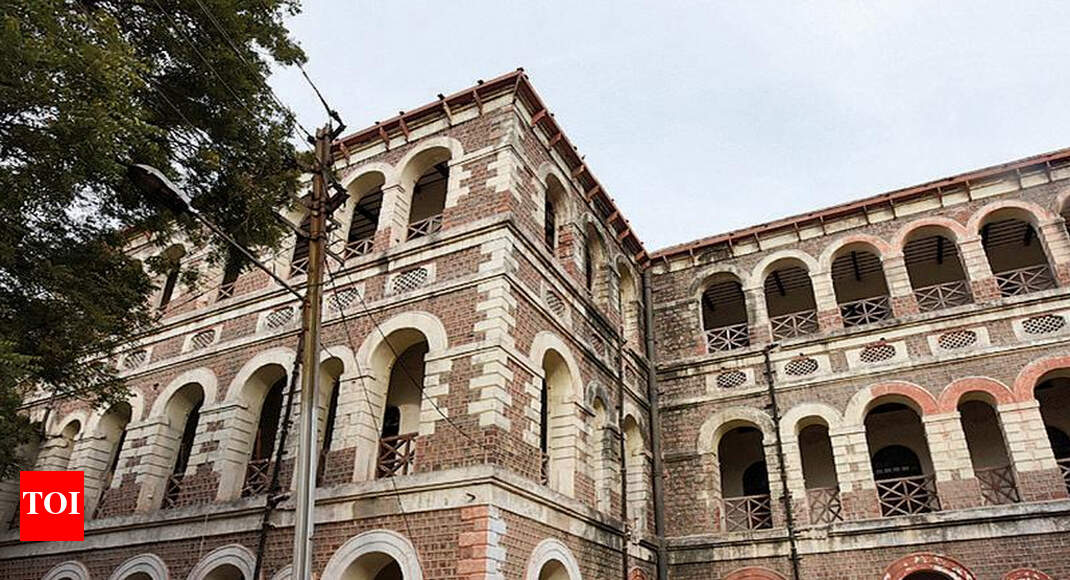 Colonial barracks to get touch of freedom | Delhi News - Times of India