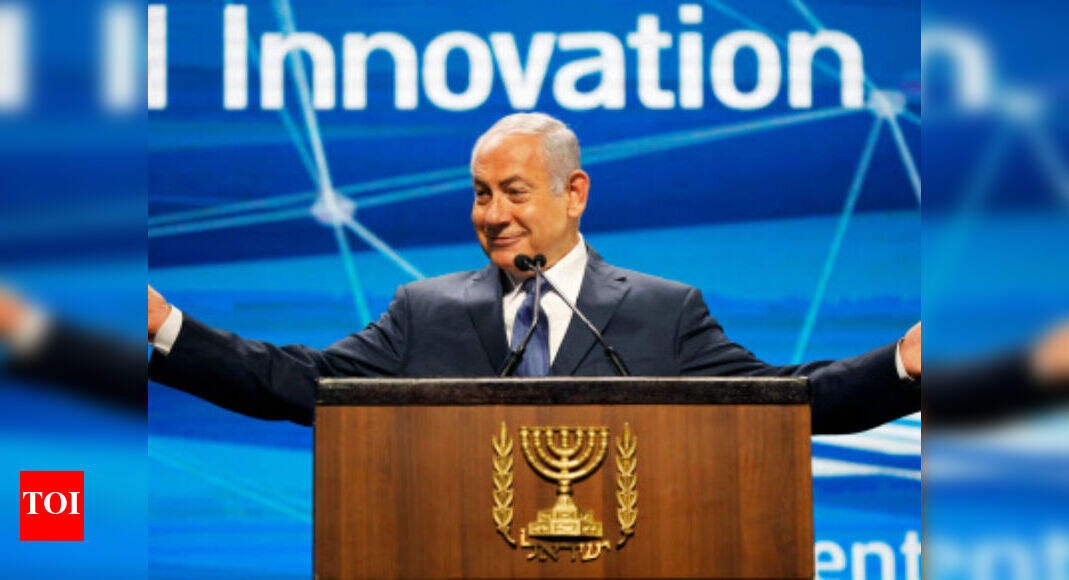 Israel's Netanyahu pays surprise visit to Oman - Times of India