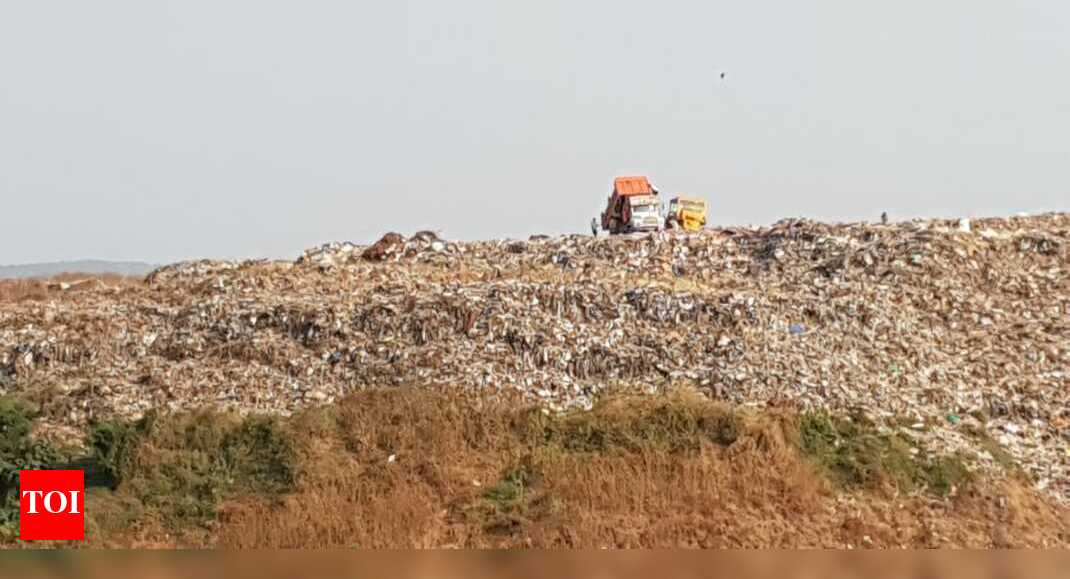 stop dumping at mulund dumping ground. - Times of India