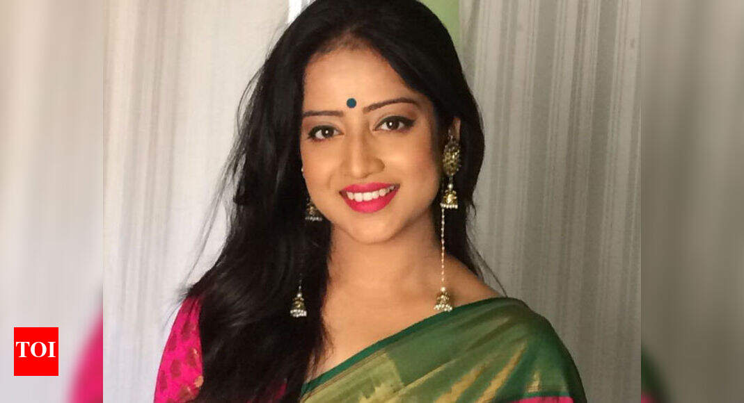 Actress Roosha Chatterjee enters Saat Bhai Champa, replaces Promita ...