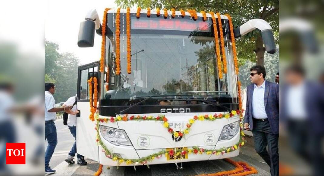 Government test-runs electric bus for 2019 induction | Delhi News ...