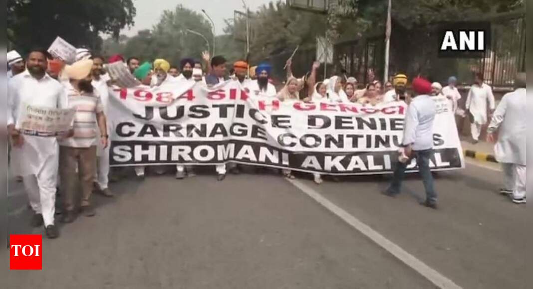 Indira Gandhi: SAD takes out protest march to seek justice for 1984 ...