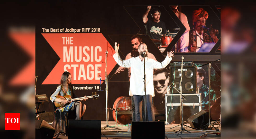 Enthralling fusion of jazz and western classical music at this music ...