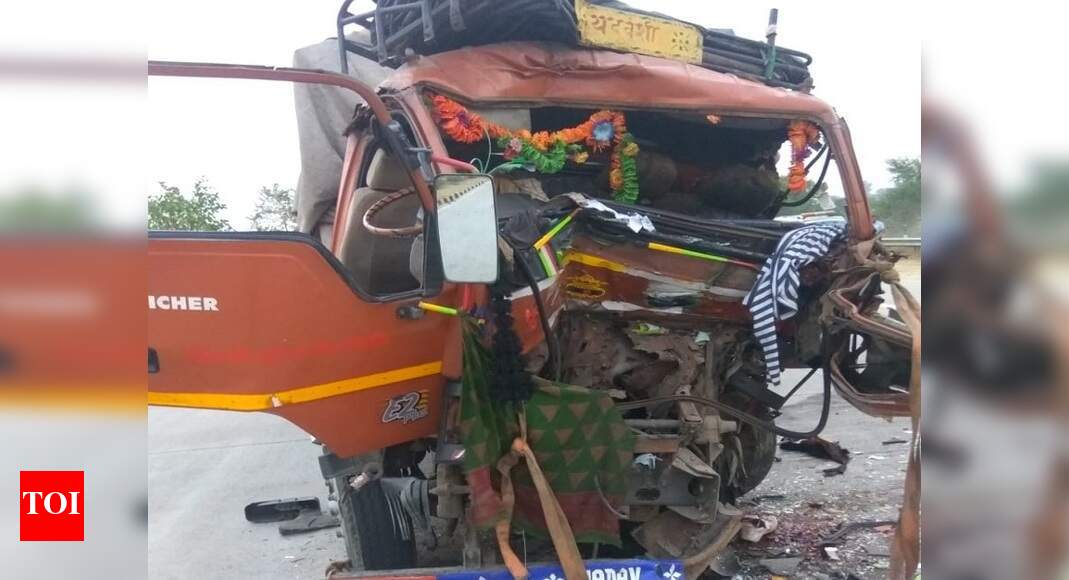 Five including 3 children of CBSE joint secretary killed on Yamuna ...