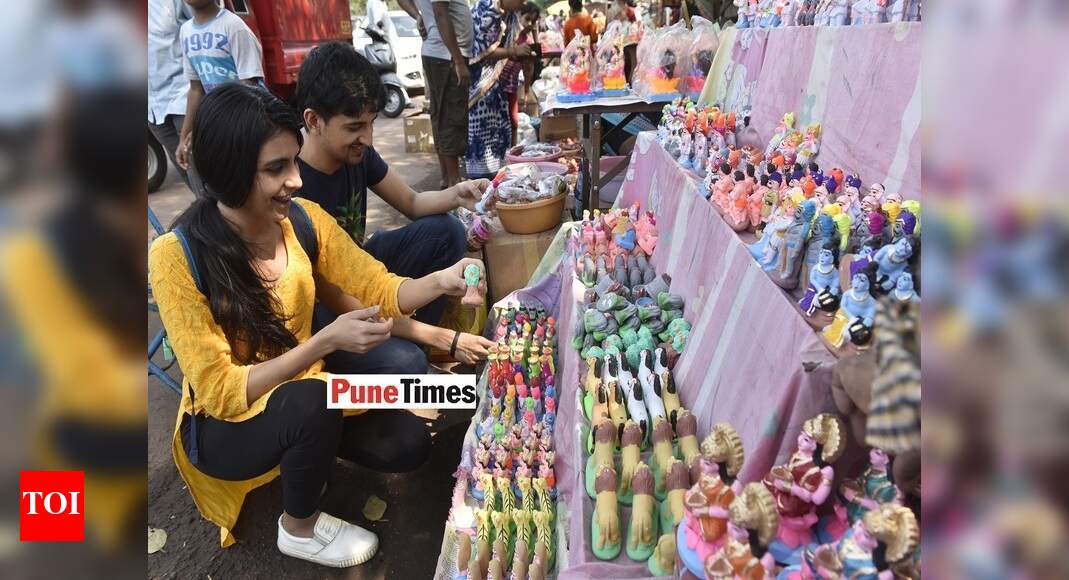 Killas: Diwali is incomplete without a visit to Kumbharwada - Times of ...