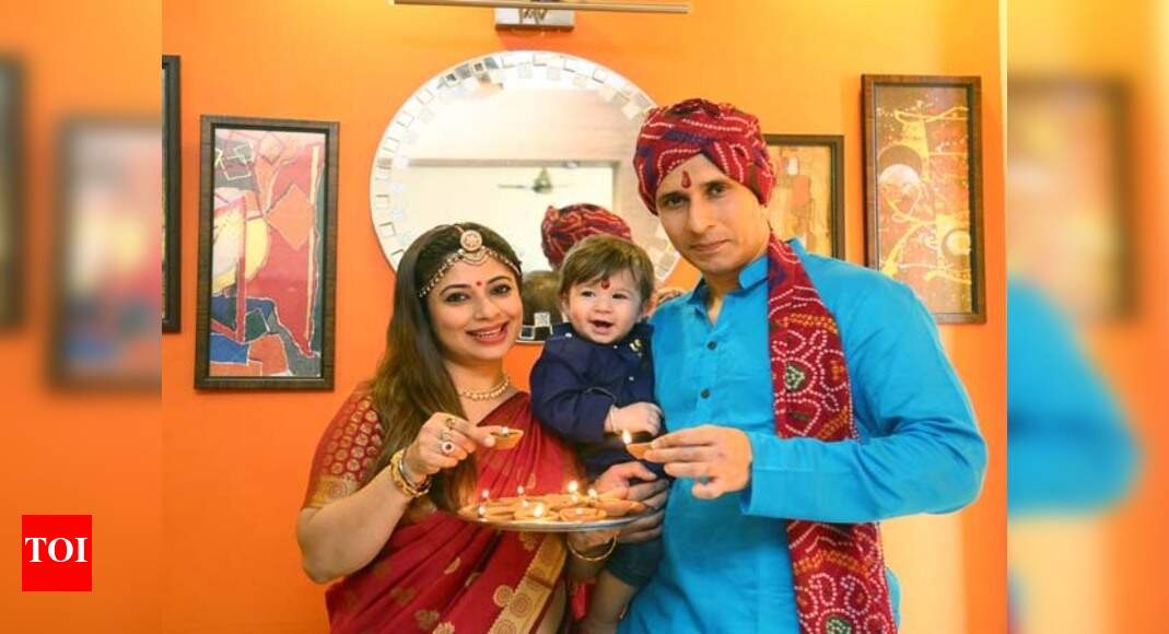 Tv couple Malini and Ajay celebrate son's first Diwali in Jaipur ...