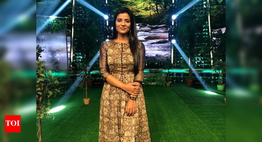 Hello Sago: Host Shruti Haasan to welcome Aishwarya Rajesh and Arunraja ...